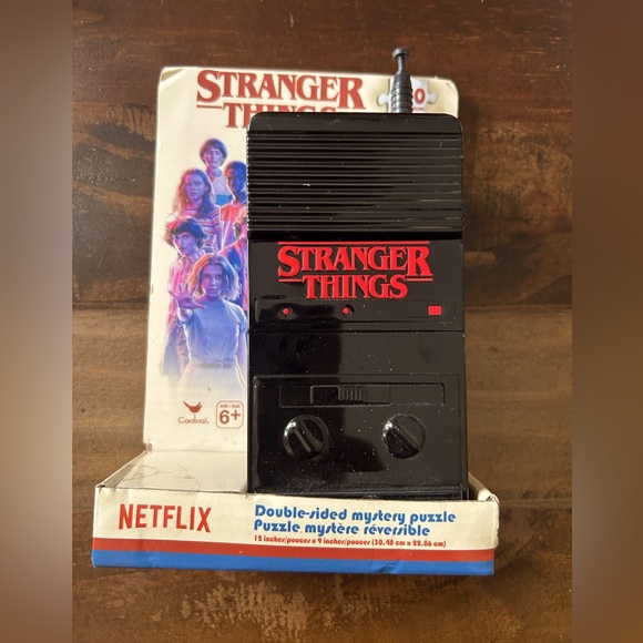 Netflix | Games | Stranger Things 20 Piece Double Sided Surprise Puzzle ...